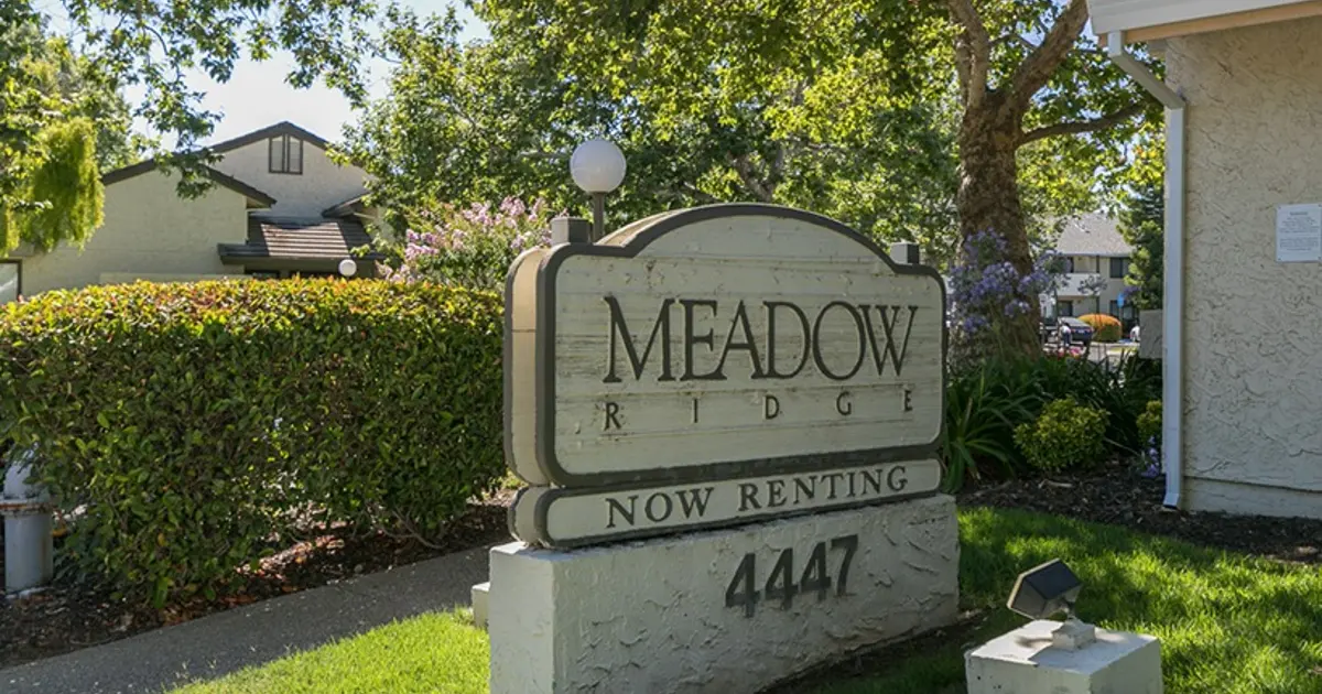Home | Meadow Ridge
